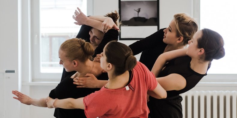 Kątem oka: Warsaw Ballet - OF LOVE - Warszawa.pl