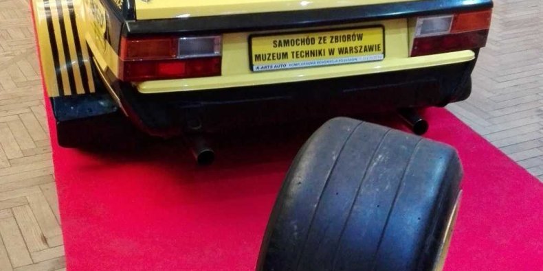 Polonez Stratos | Warszawa.pl